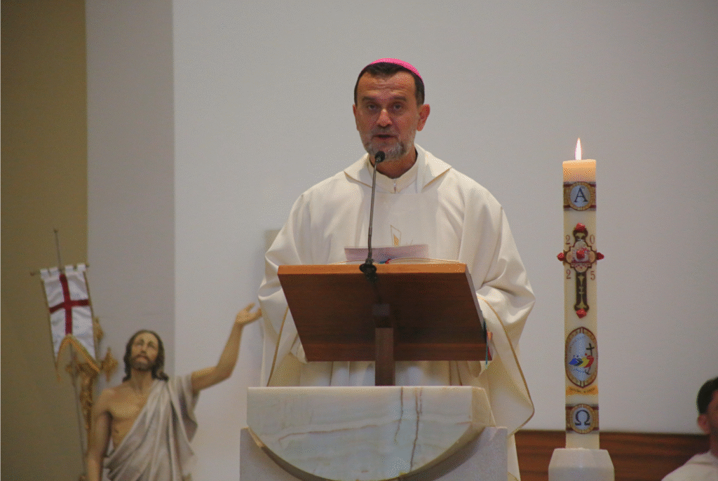 Jeta e Papa Françeskut, një poezi. - Konferenca Ipeshkvore e Shqipërisë